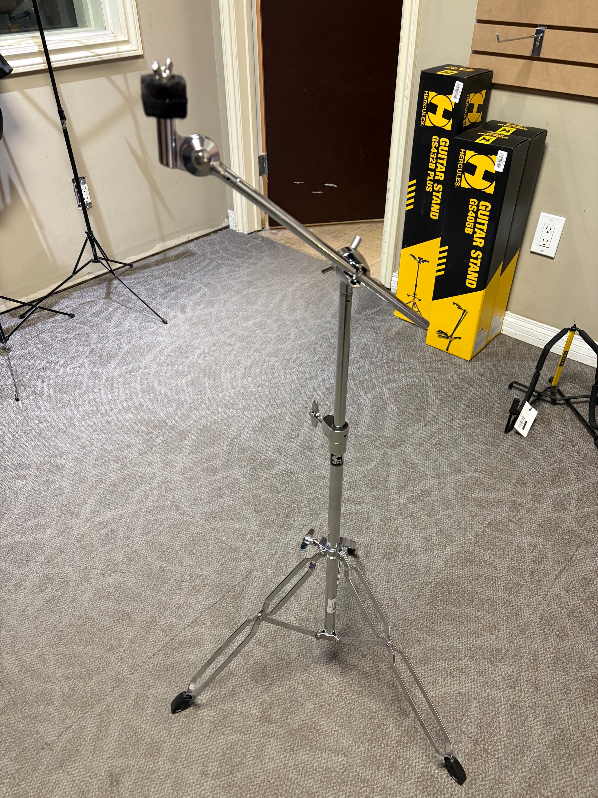 CB Drums 4509 Double Braced Boom Stand (Used) – Acoustic Music Shop