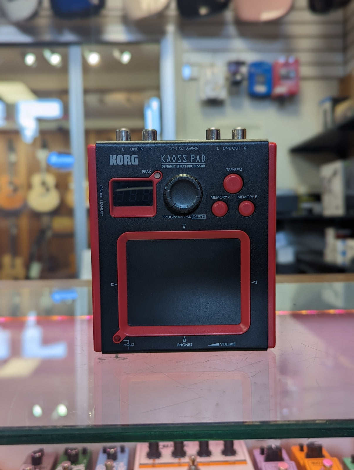 Korg mini-KP Kaoss Pad Dynamic Effect Processor (Used) – Acoustic Music ...