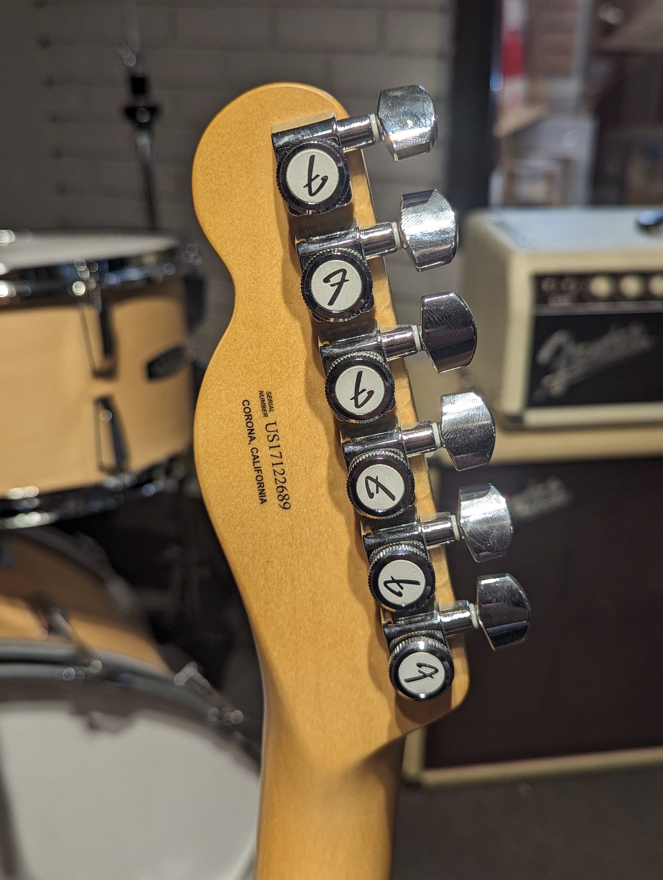 Fender American Elite Telecaster - Champagne (2018) – Acoustic Music Shop