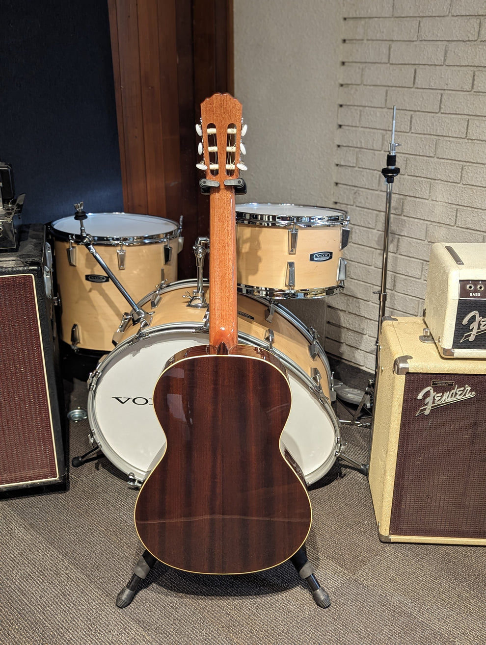 Alhambra 2C Classical Guitar w/Solid Cedar Top & Gig Bag – Acoustic ...