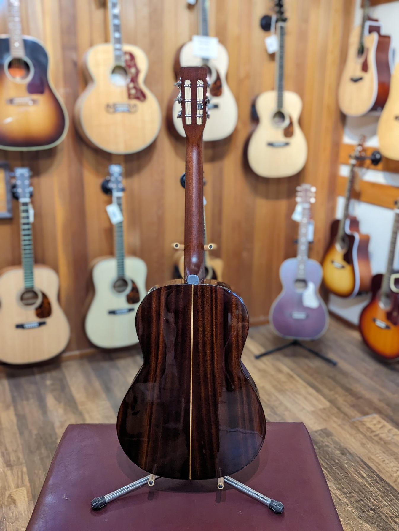 Simon and Patrick Woodland Pro Folk - Sunburst (Used) – Acoustic Music Shop