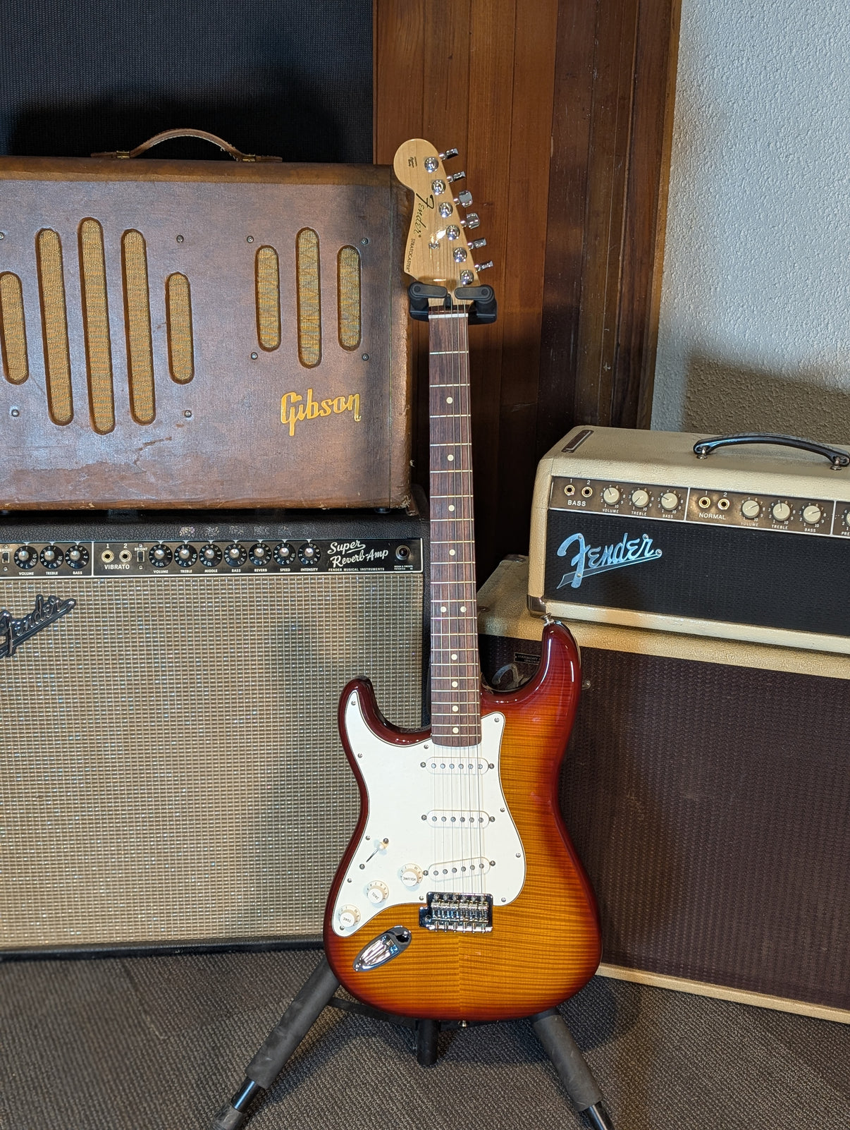 Fender Standard Stratocaster Plus Top Left Handed Electric Guitar w/Ca ...