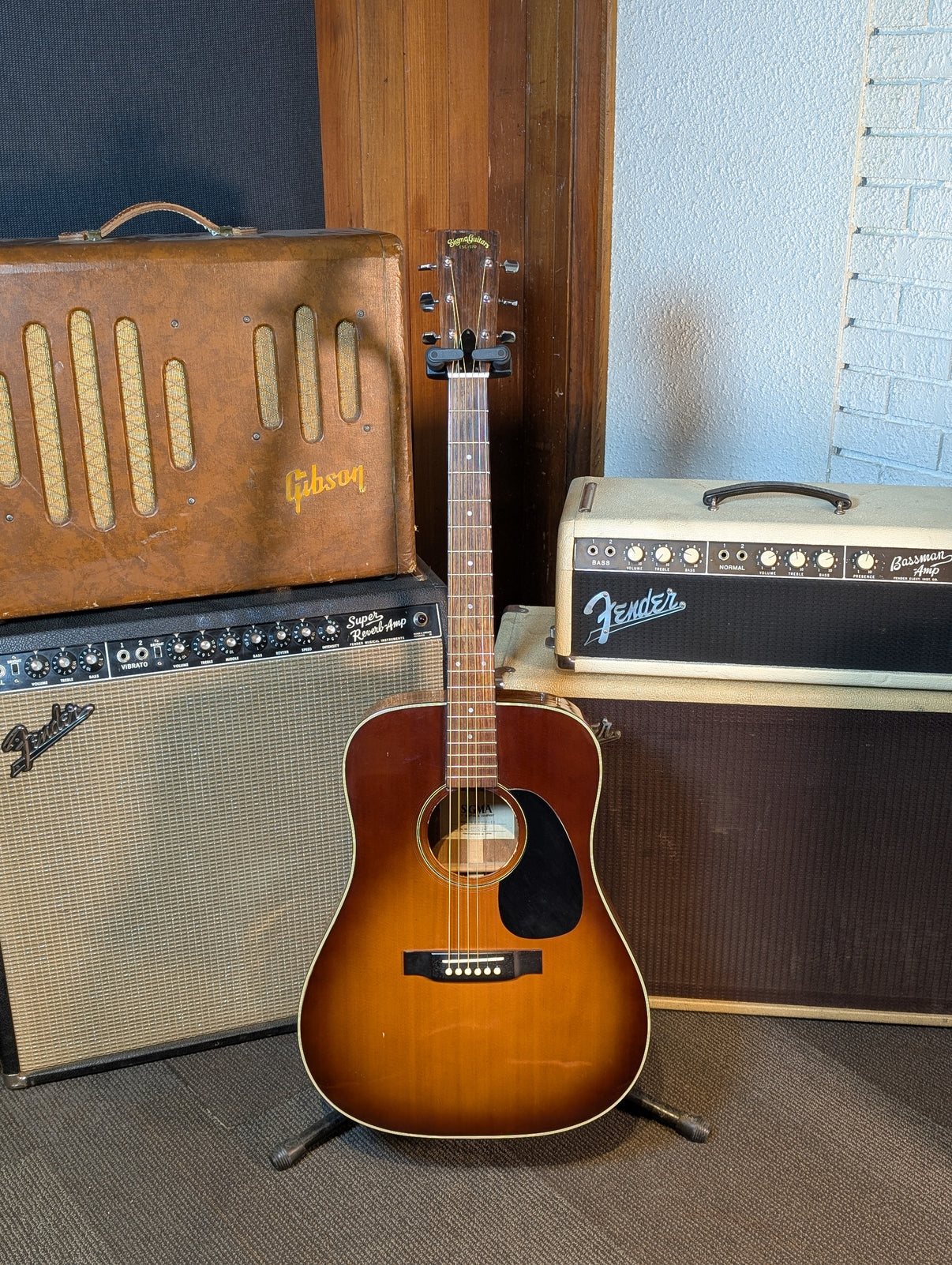 Sigma DM-5S Dreadnought Acoustic Guitar w/Case - Shaded Gloss Finish ...