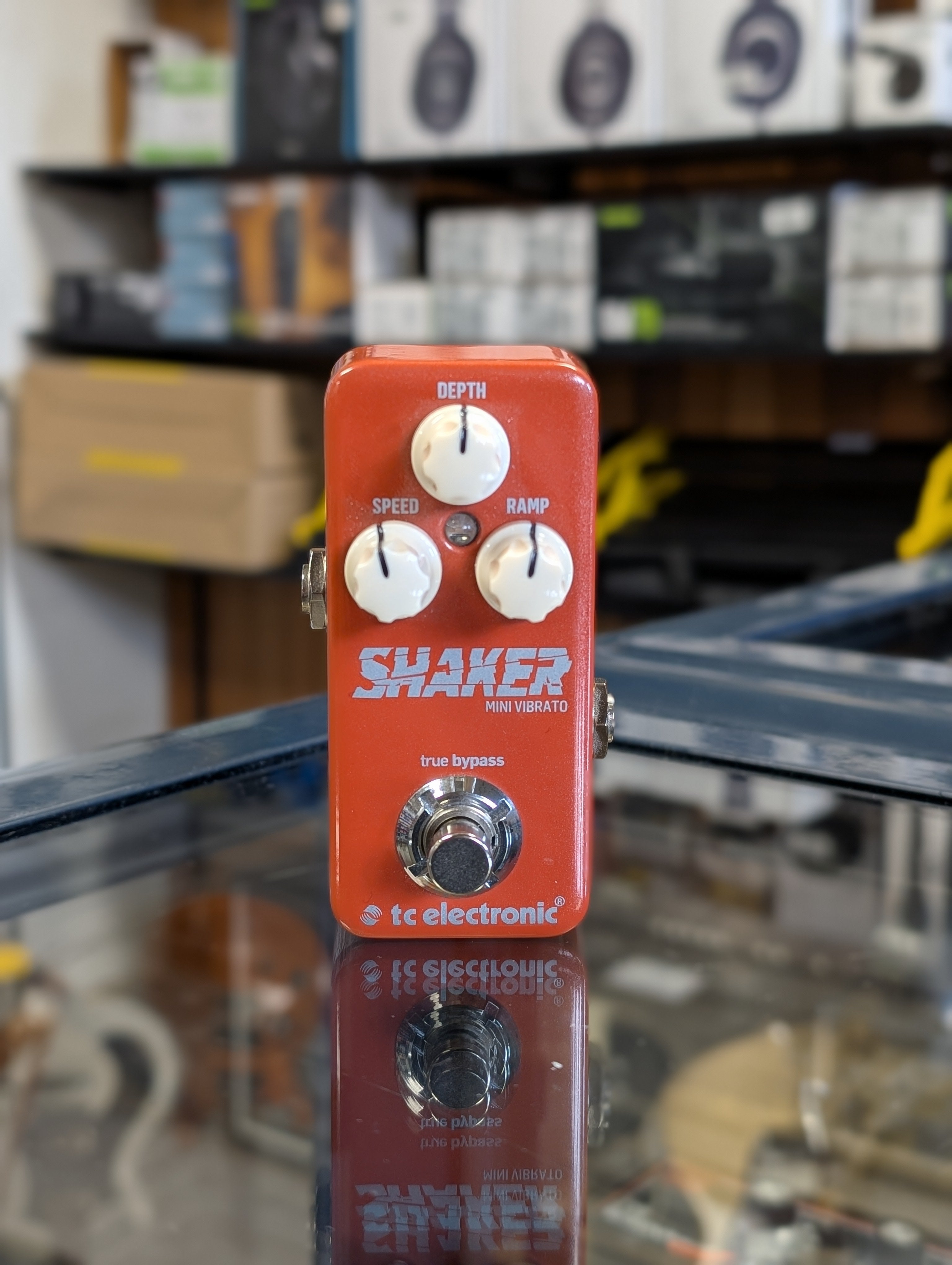 TC Electronic Shaker Mini Vibrato Pedal (Used) – Acoustic Music Shop